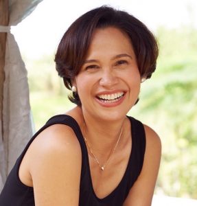 Maricel Laxa - Biography Profiles